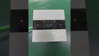KNX thermostat for smart home HVAC control