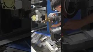 Automated Robotic Flywheel Housing Finishing System