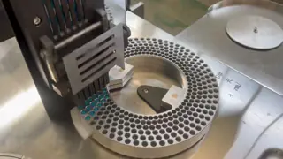 Lab Capsule Filling Machine for R and D Clinical Trials