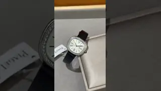Oval Cushion Ladies Watch Diamond Bezel White Roman Dial Brown Leather Strap Wholesale OEM