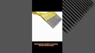 Fast uncapping comb before honey extraction