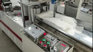 High Speed Napkin Paper Making Machine 600pcs Per Minute