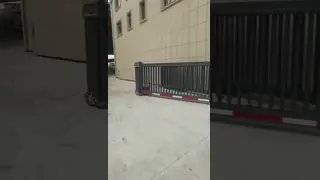 90 Degree Corner Aluminum Sliding Gate | Turn Sliding Gate
