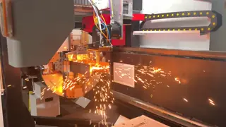 H beam cutting with large chuck tube laser cutter