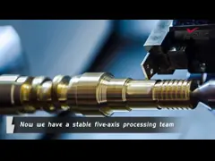 알루미늄으로 된 전체 전압 380 V의 엔진을 완전히 자동으로 충전하는 기계