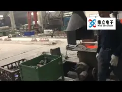 Sono un uomo d‘affari, un uomo di lavoro.