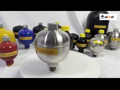 Accumulatore di sospensione anteriore posteriore 49141-60020 49151-60020 49141-60010 49151-60010 Set per TOYOTA LEXUS LX570 LX470 URJ200 UZJ100