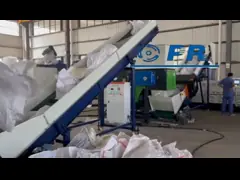 垂直シングルスクリューエクストルーダー パーソナライズされたPP織物袋リサイクル機械 250kg/Hr