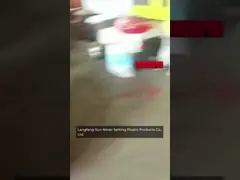 동물용 울타리, 동물용 사료의 효율성을 향상시키기 위한 플라스틱 소재로 된 용기