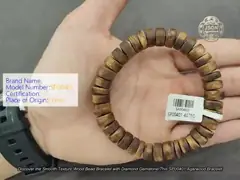 smooth texture wood bead bracelet with diamond gemstone