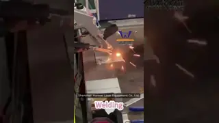 3-in-1 portable triple-function laser welder with cutting & surface cleaning capabilities