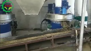 132kw stainless steel wood pellet machine with 3kw truncator and 0.25kw oil pump