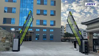 oem odm king kong heavy duty barrier gate , beam barrier gate with light strip
