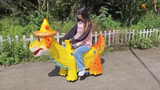 children amusement park riding on electric walking dinosaur car weight capacity 200kg
