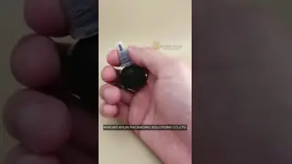 black plastic ribbed jelly cap for paint bottles