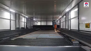 large capacity prefab steel warehouse with sandwich panel wall panel and aluminum windows